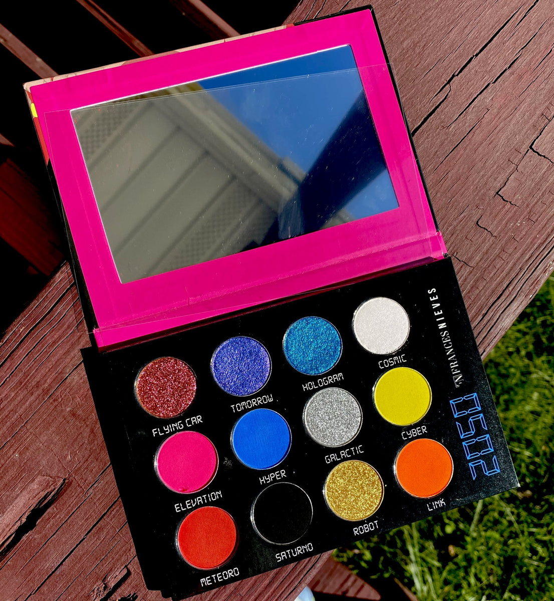 2050 Eyeshadow Palette – FN Cosmetics